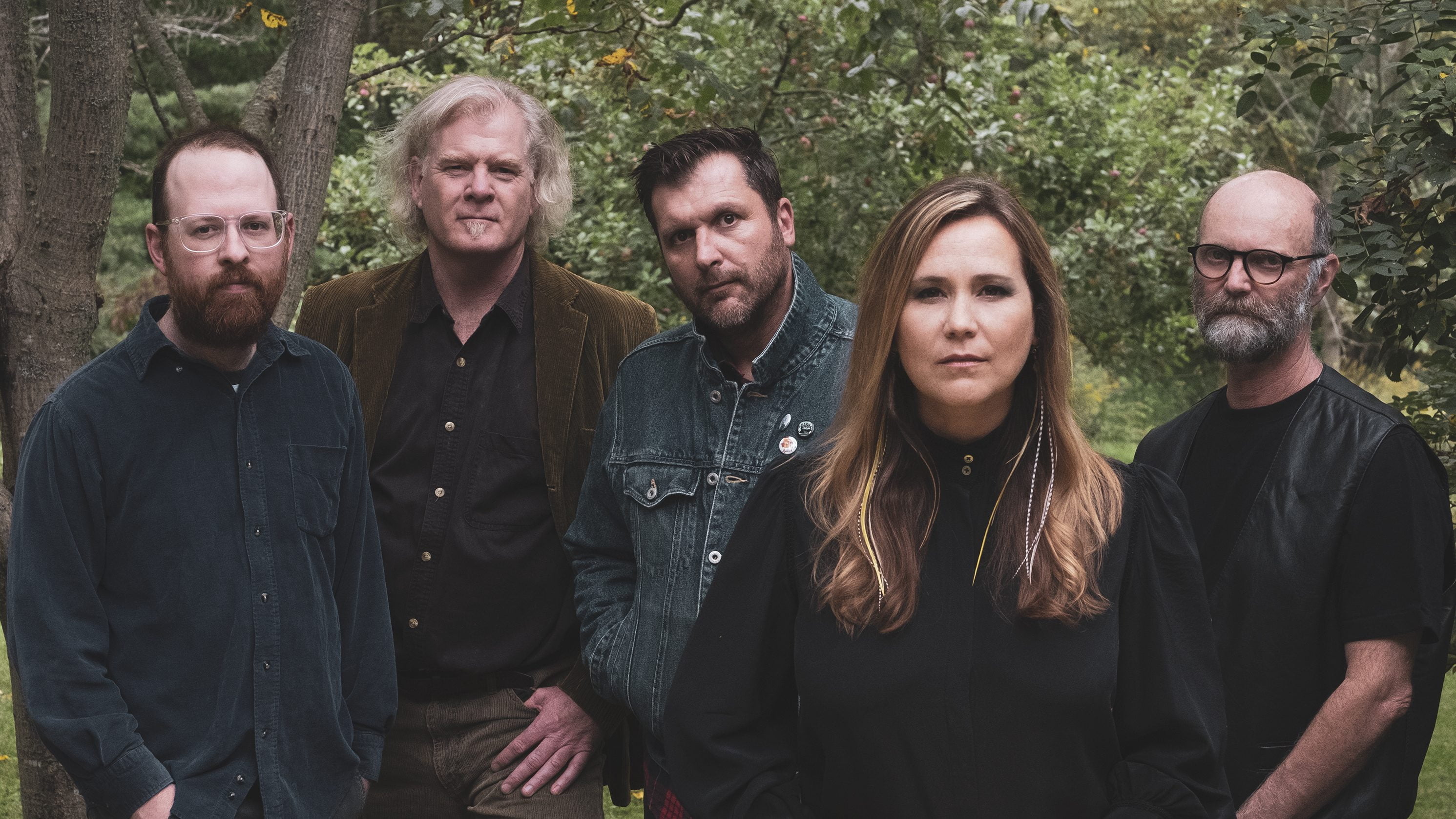 Watch: Jessica Rhaye & The Ramshackle Parade's "Sad Eyed Lady of the ...