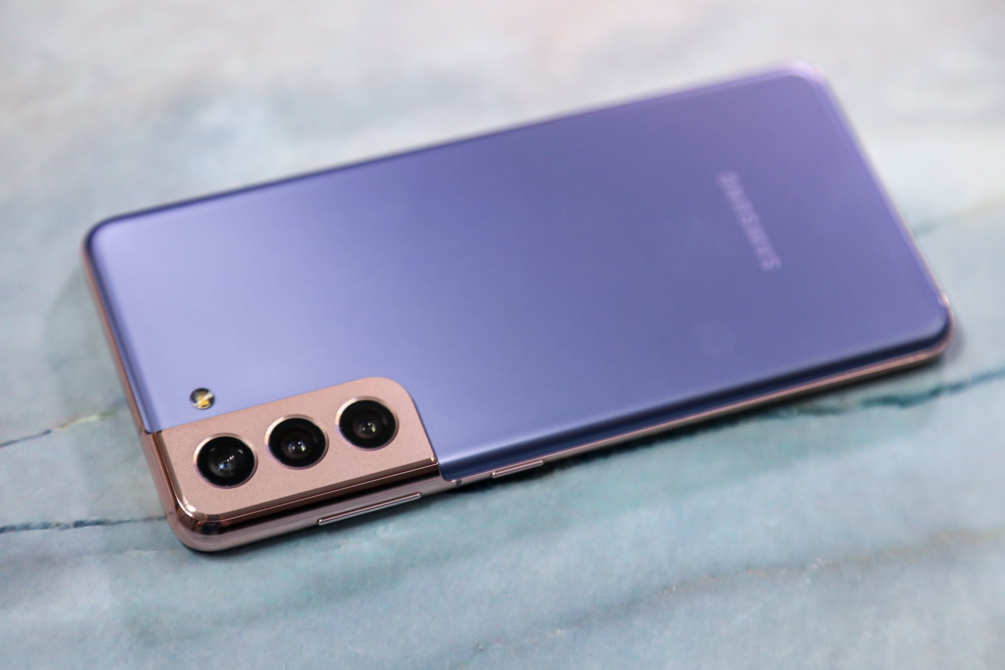 Samsung Galaxy S21 5G review | Sharp cameras, Director's View & smart ...