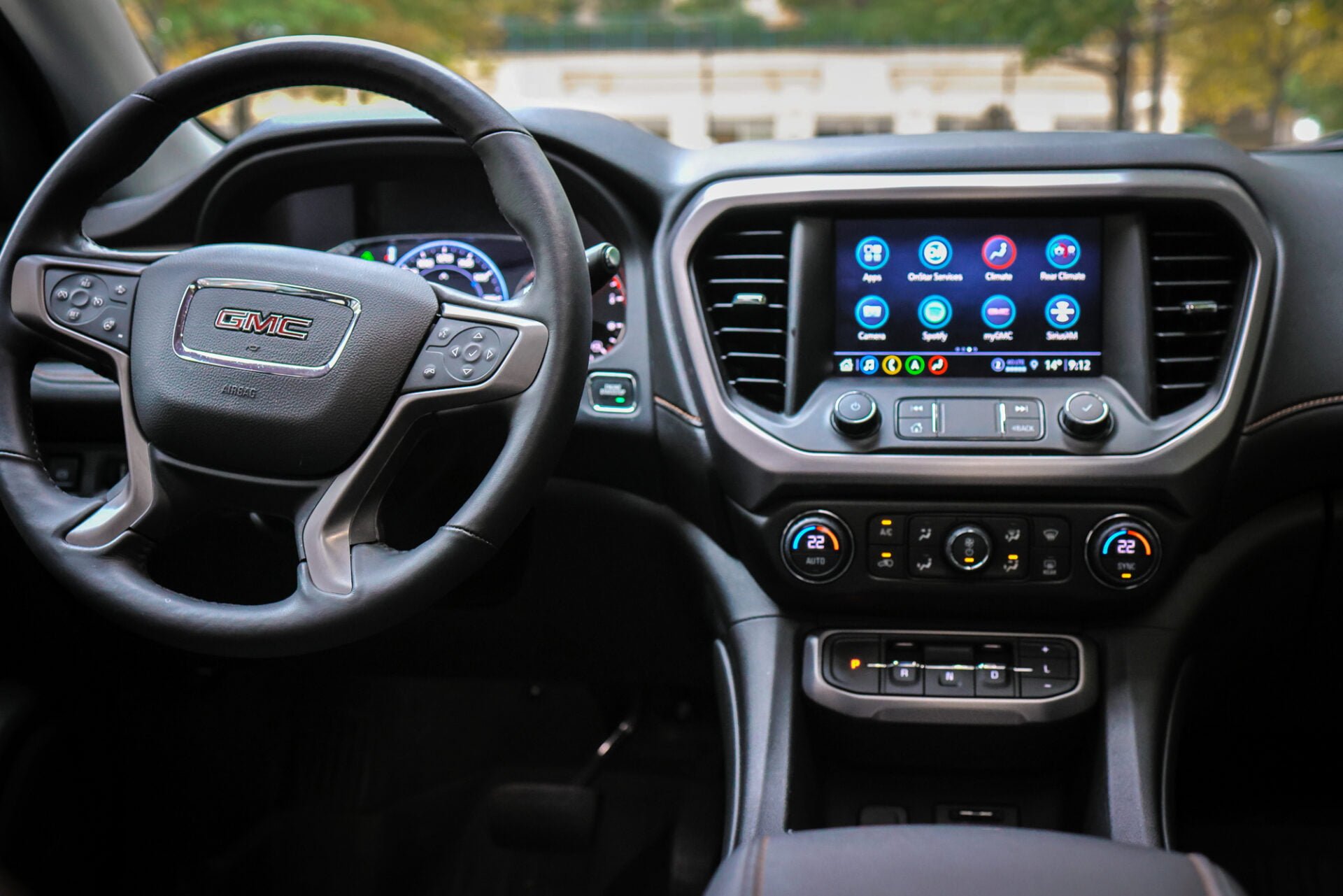 An east coast road trip in the 2022 GMC Acadia AT4 | The GATE